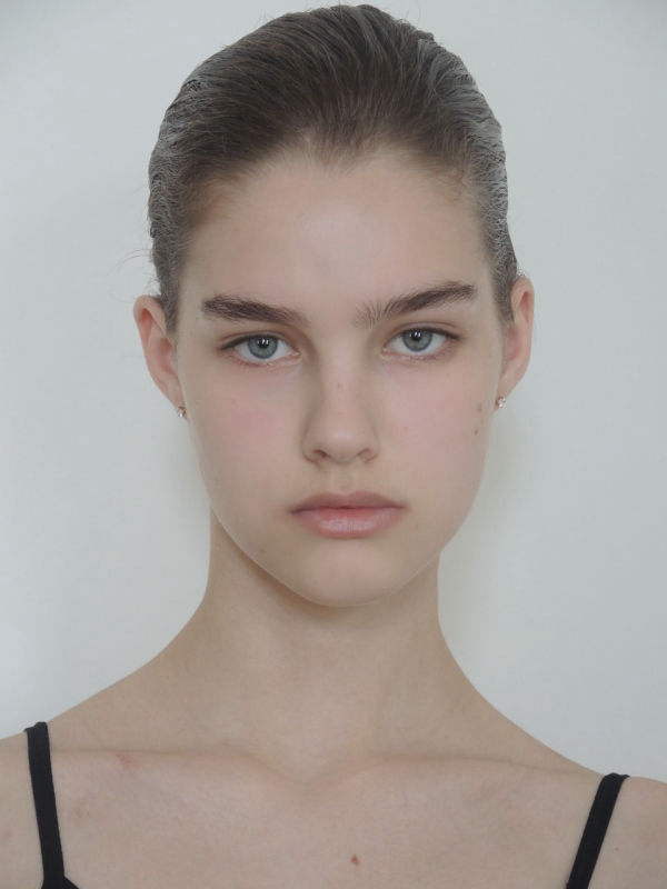 GRACE-MODELS \ NEW FACES