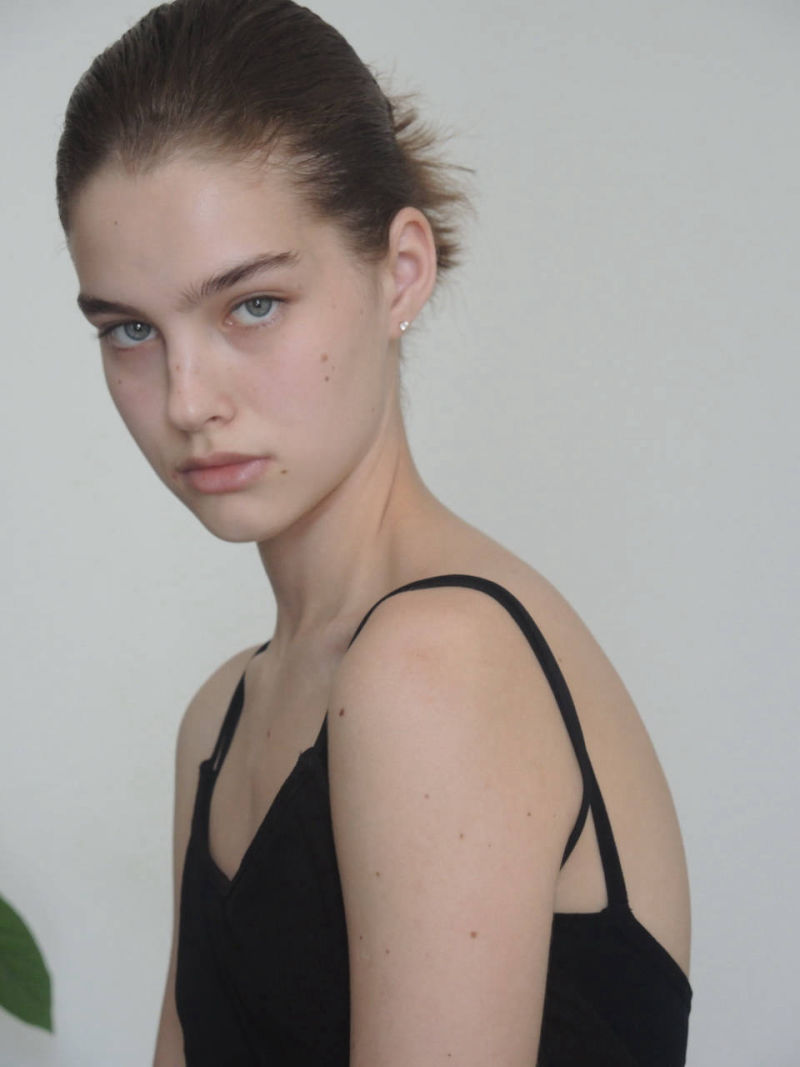 GRACE-MODELS \Olya Lade